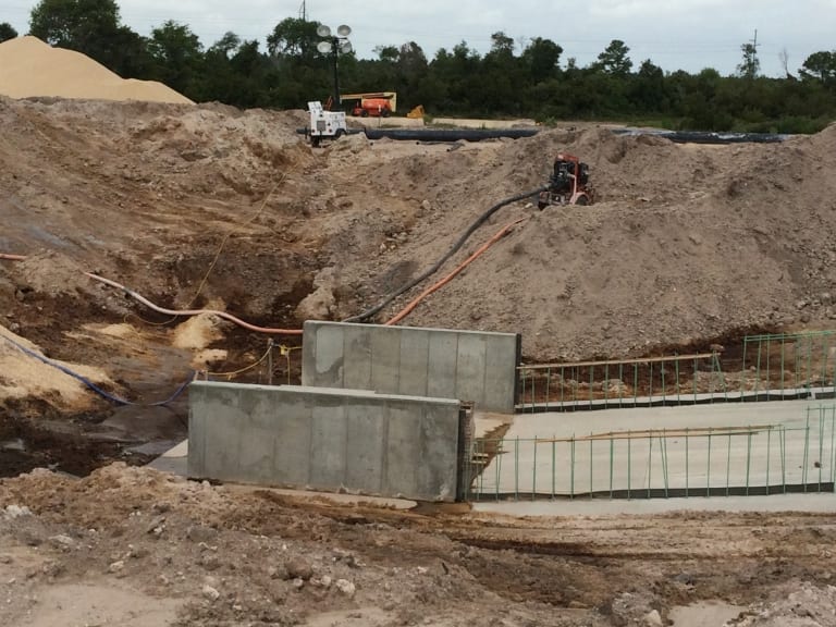 Outfall Structure Constructed in North Florida - COMANCO