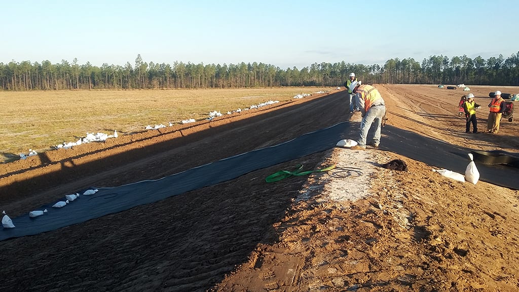 Liner Deployment Kicks Off for New Landfill Cell in NE Florida | COMANCO